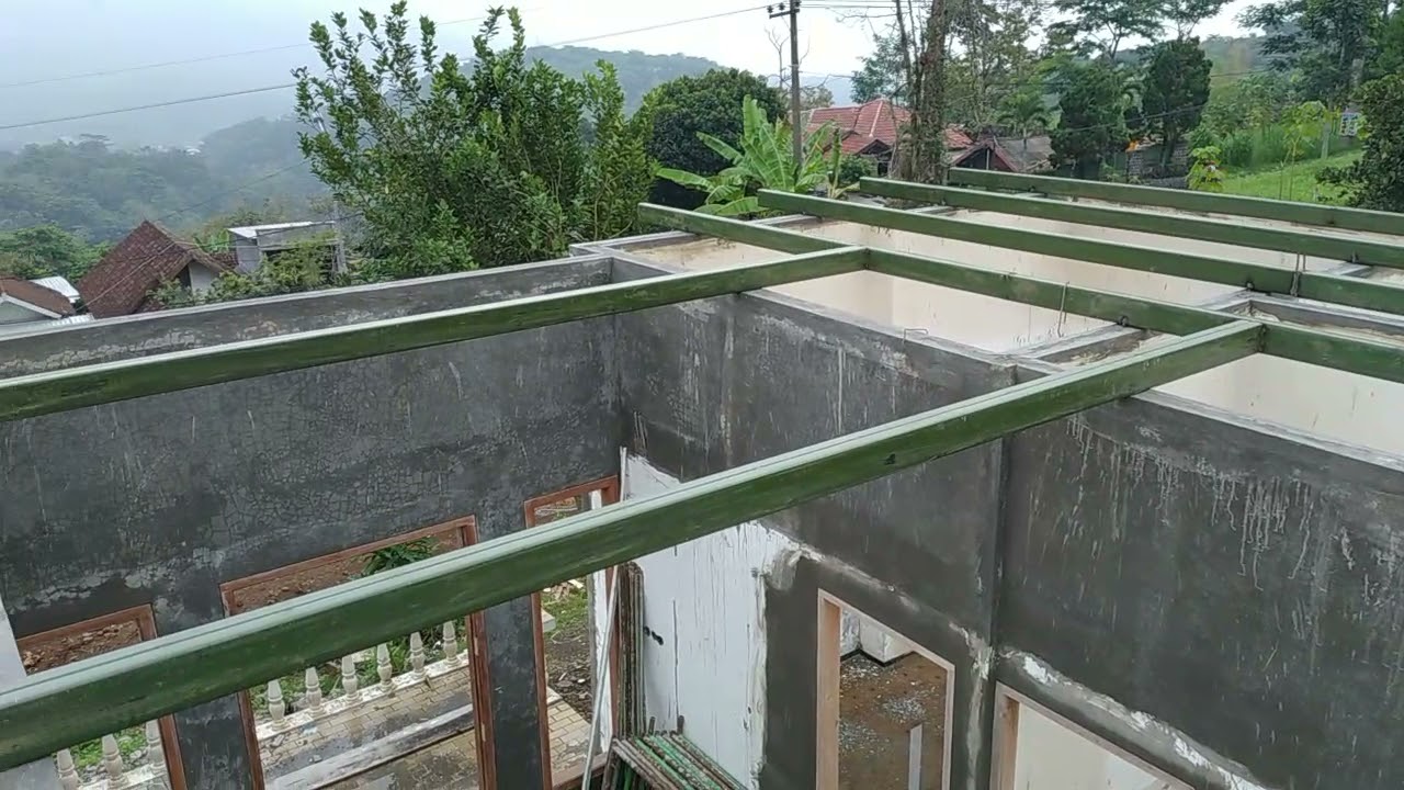 Pemasangan Rangka Baja CNP untuk Lantai Kalsifloor - YouTube