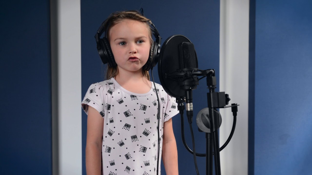Zamek pośród chmur (Les Miserables) - Zosia Juszczyk - YouTube