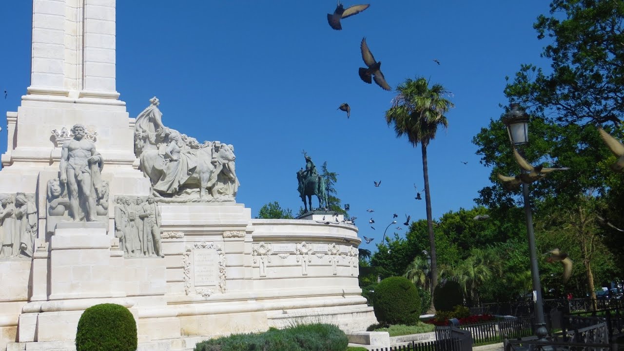 Cadiz, Spain - monument to the Constitution of 1812 - YouTube