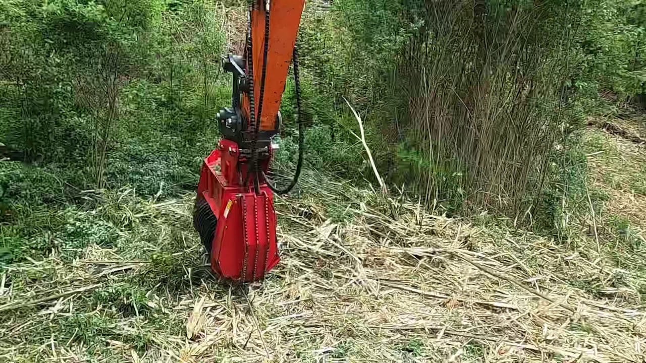 Fecon CEM36 Mower Clearing Brush - YouTube