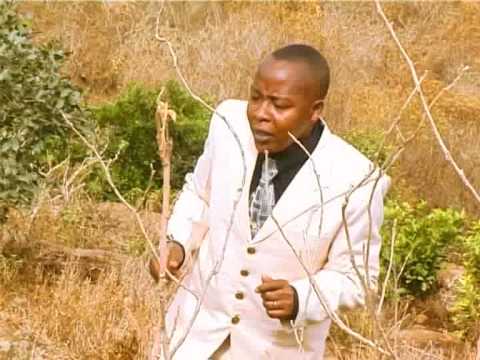 Peter Kimani Twarana Naithui Official Video - YouTube