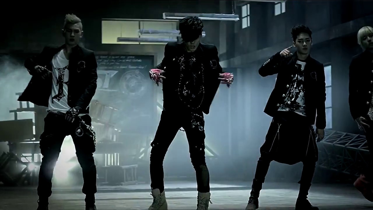 MV NU'EST뉴이스트 FACE페이스 - YouTube