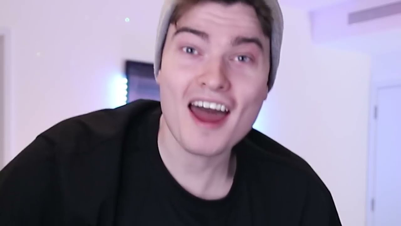 willne introducing second channel videos for 5 minutes straight - YouTube