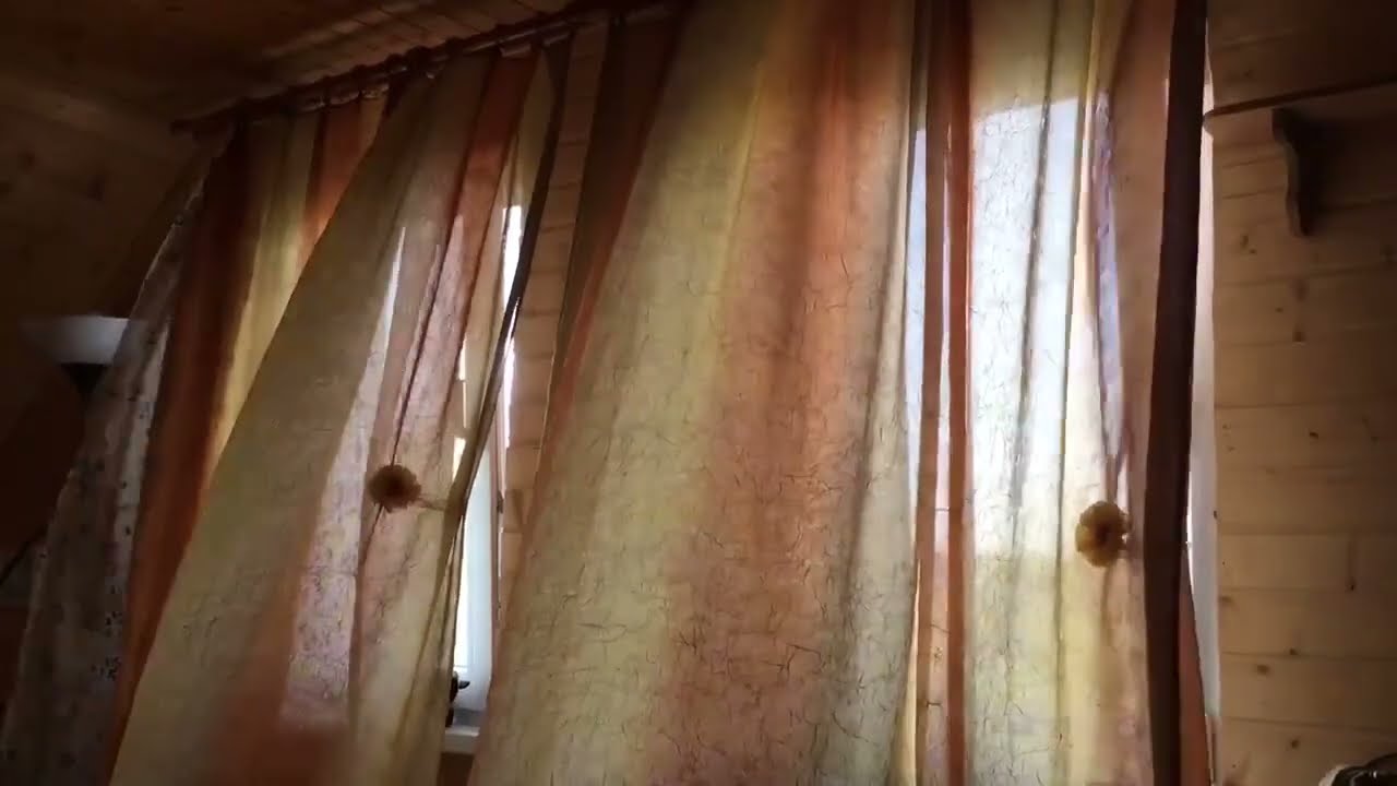 Curtain wind flapping - YouTube