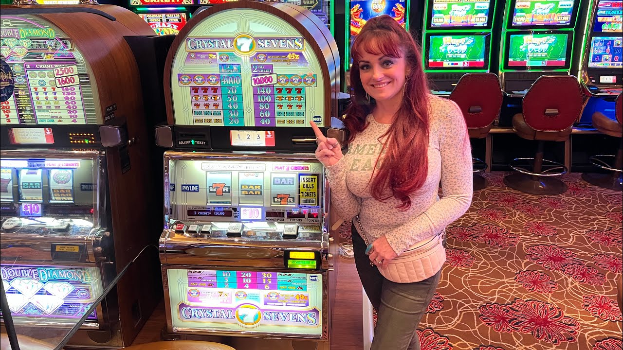 Crystal Sevens! 3-ReeL Rolln & Cats! - YouTube