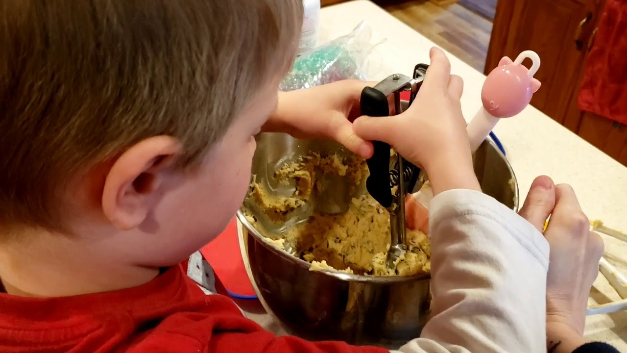 Henry helps make cookies 4-16-2020 - YouTube