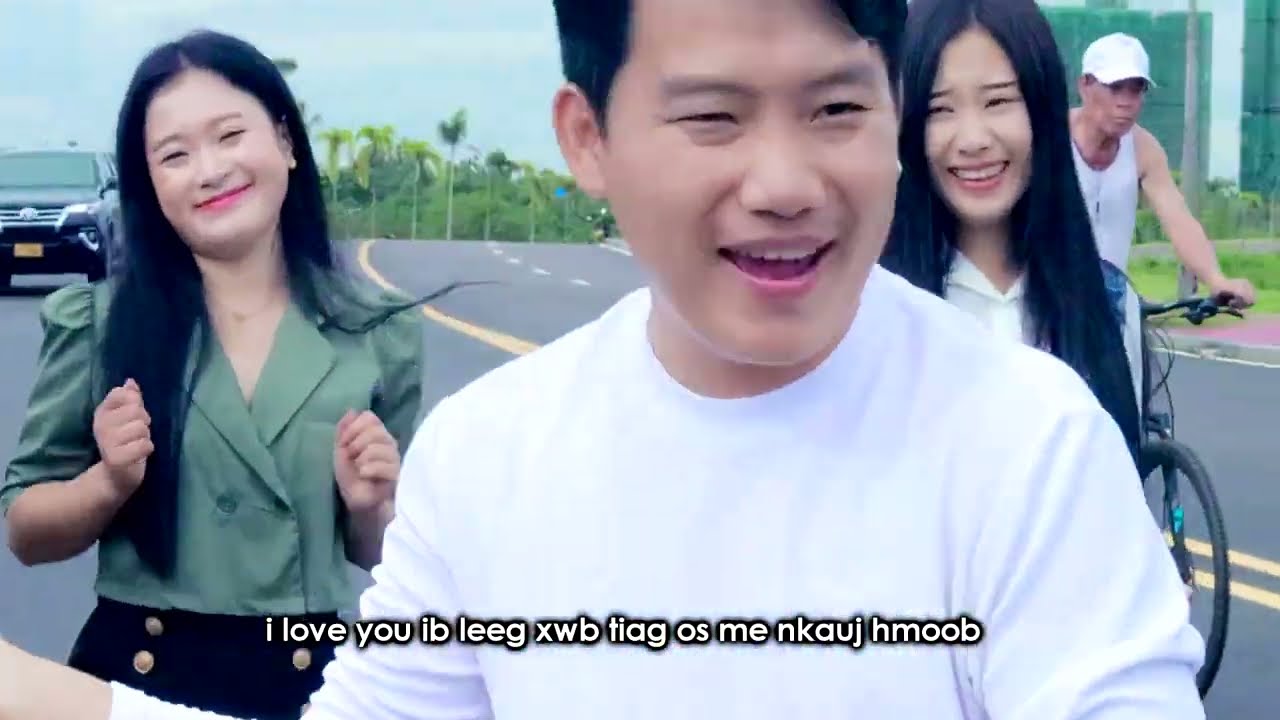 Mang Vang New Song: nraug hmoob mekas - YouTube