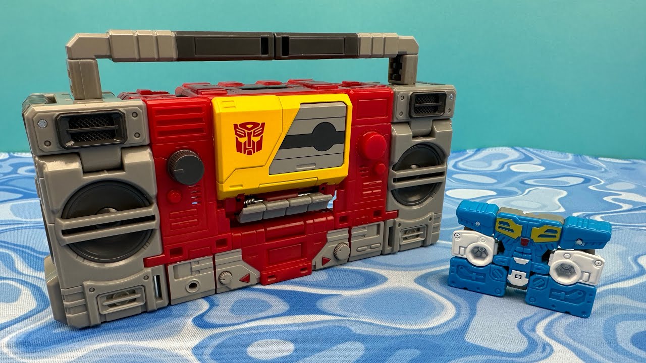 BLASTER AND EJECT STUDIO SERIES TRANSFORMERS 86 MOVIE ACTION FIGURES ...