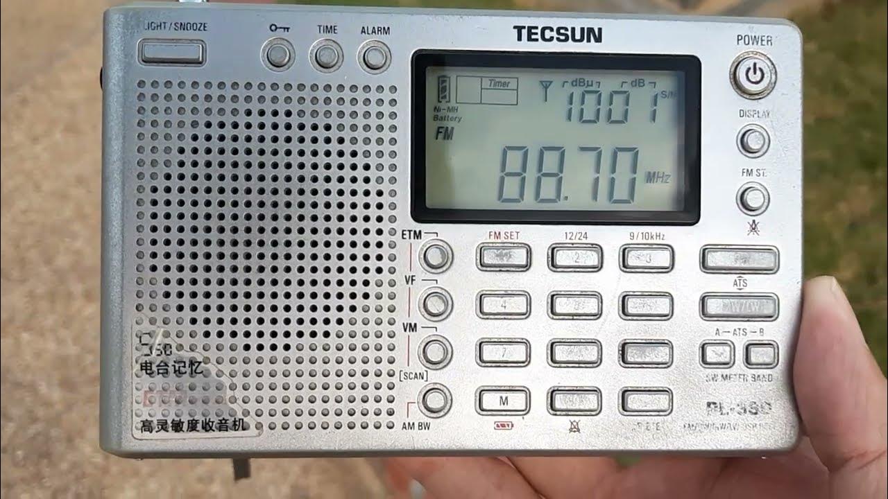 RTM Traxx FM 88.7MHz Gunung Telapak Buruk received in Lumut, Perak - YouTube