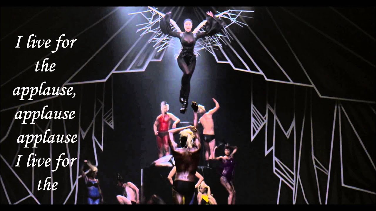 Lady GaGa - Applause (lyrics video) - YouTube