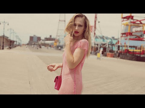 Jemima Kirke For Story + Rain  | A Ticket To Coney Island