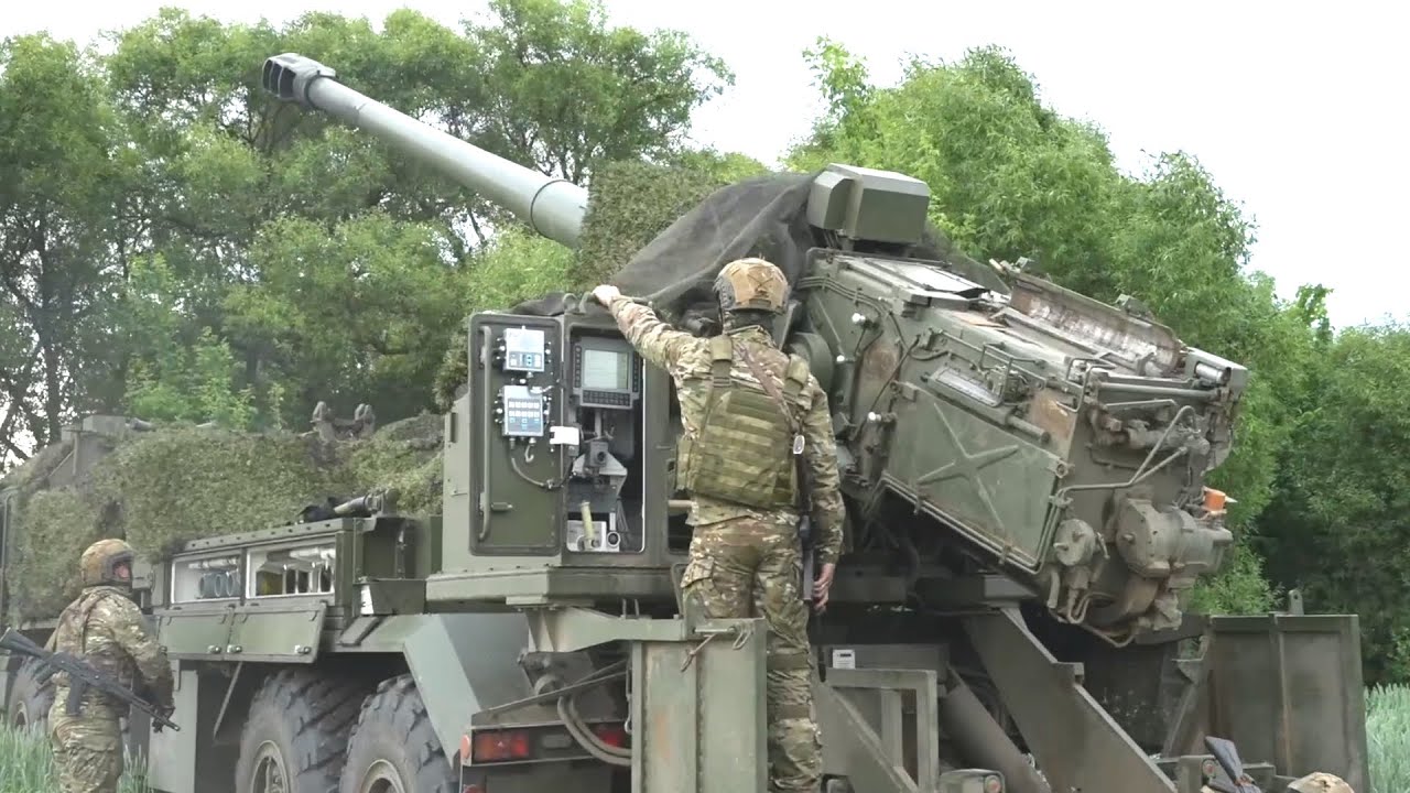 Партию САУ Мальва 2024 года получили войска России - YouTube