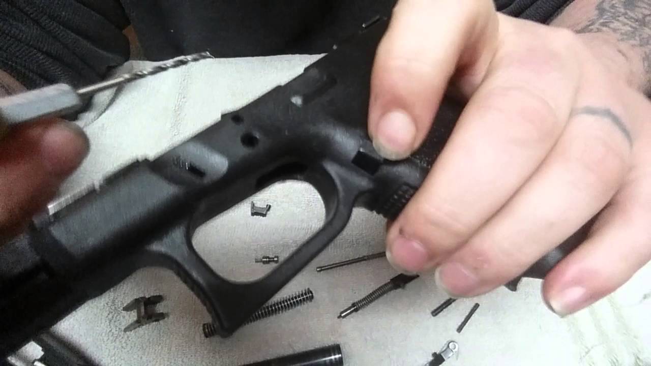 Glock 22 full disassemble - YouTube