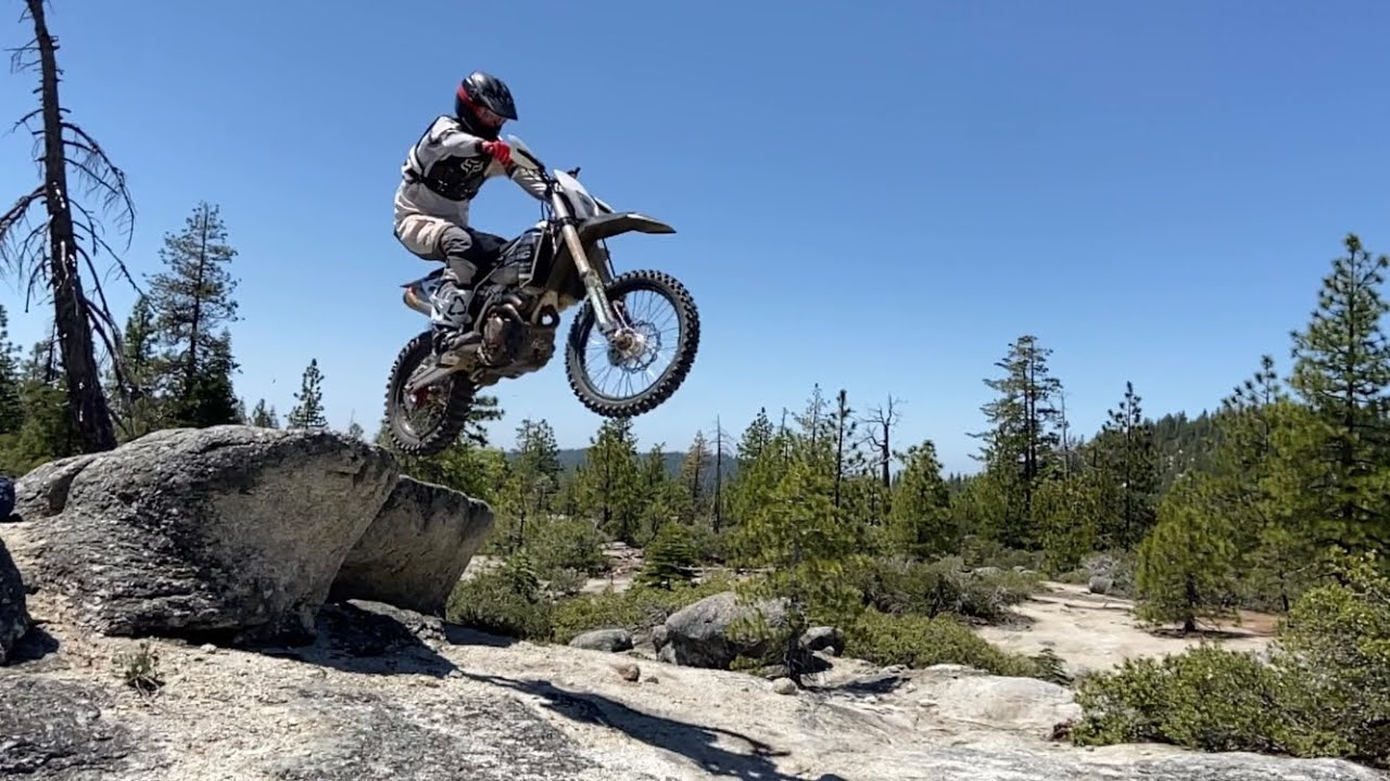 Awesome single track today - YouTube