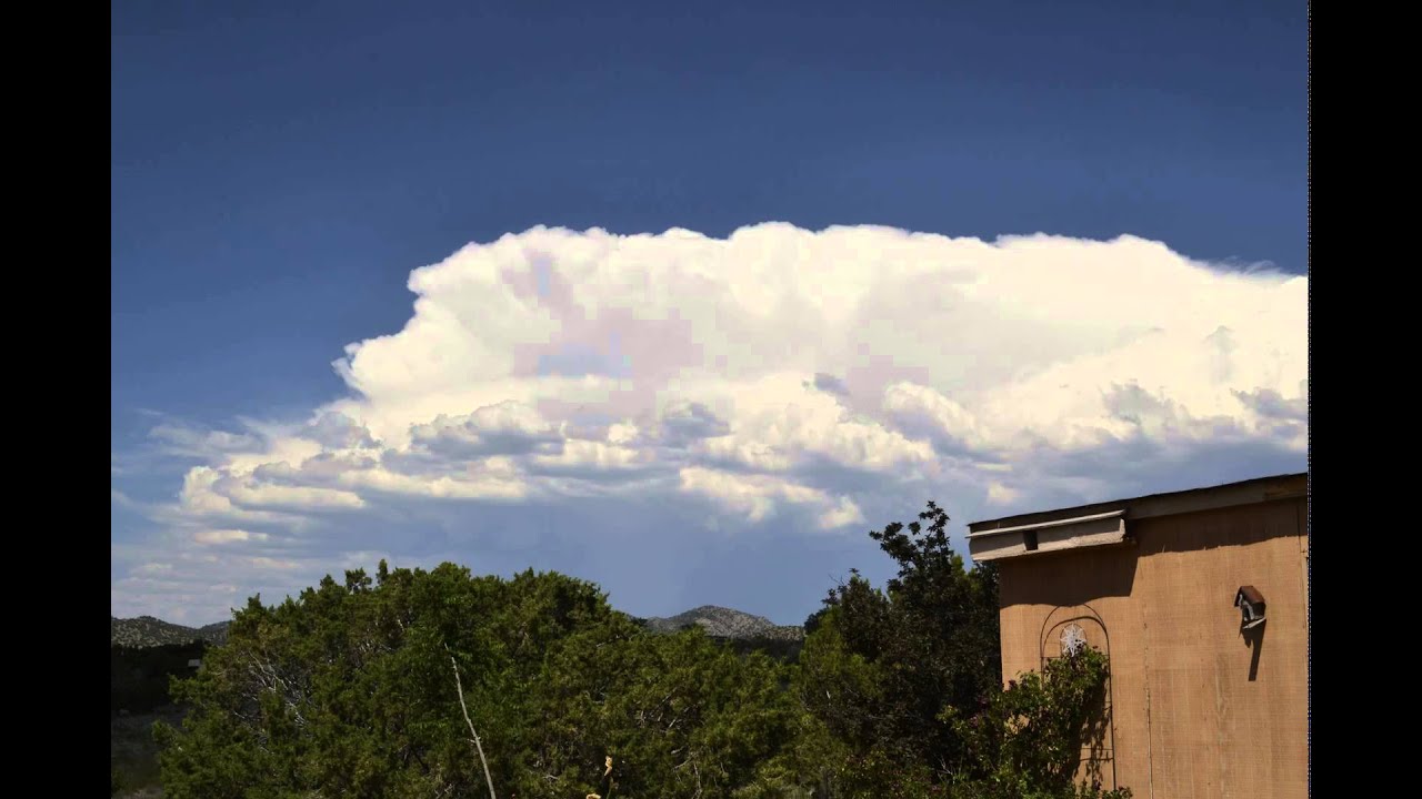 Storm rolling in - YouTube