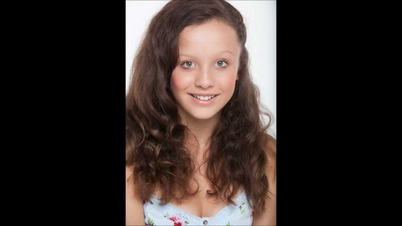 Amber Matthews picture flick 2011 - YouTube