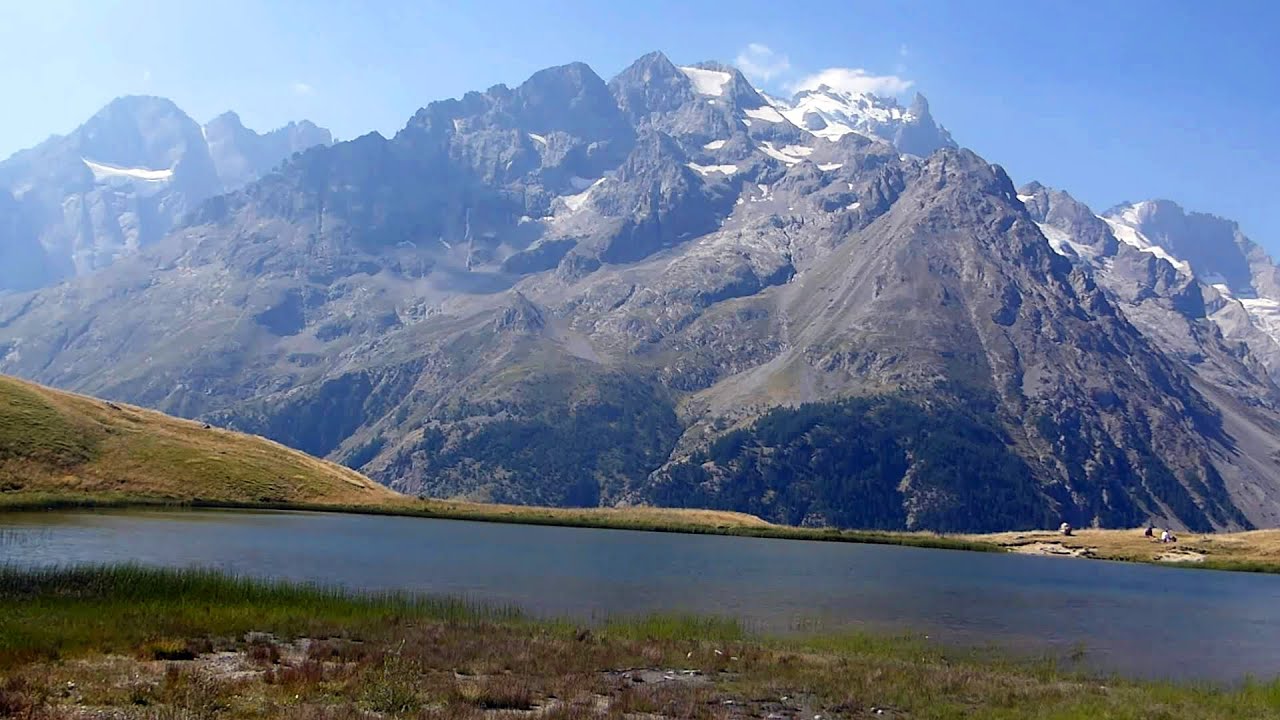 Randonnée au lac du Pontet (Hautes-Alpes) en été HD - YouTube