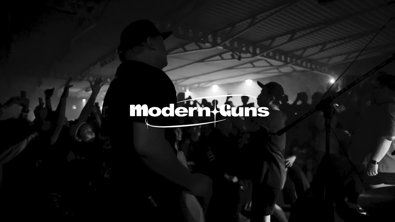 MODERN GUNS - HOPESFALL (LIVE AT EMONIGHT MALANG 2022) - YouTube