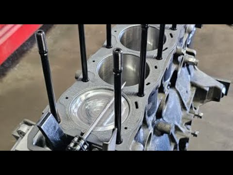 Toyota 22R Performance Engine Block Assembly - YouTube