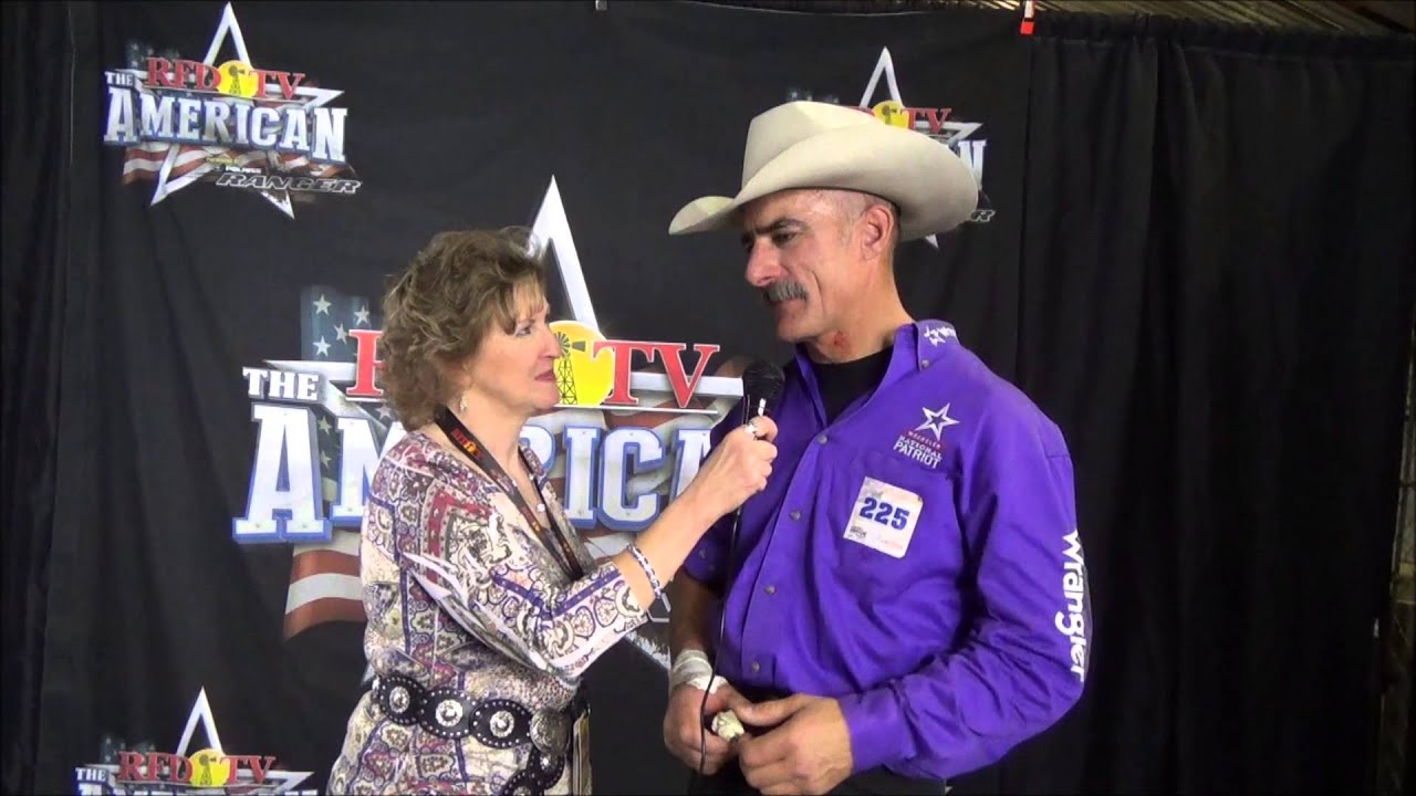 Kelly Wardell - 50 yr old Bareback rider competes at the RFDTV's ...