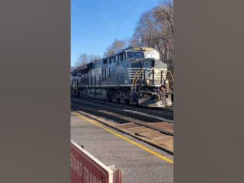 Norfolk Southern #3634 leads a 142 car manifest at Lewistown, PA (12/15/2023) #11V #manifest # ...