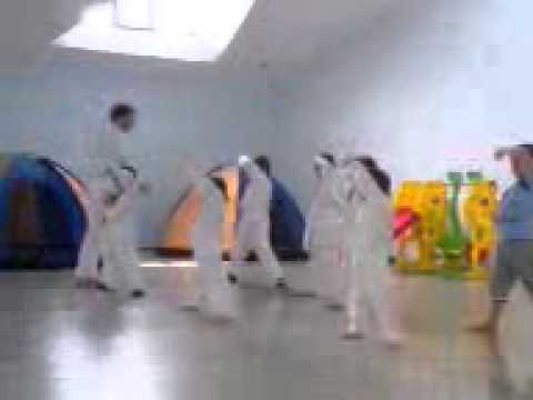 Видео000 Mehemmed Eliyev Karate Telebeleri ile