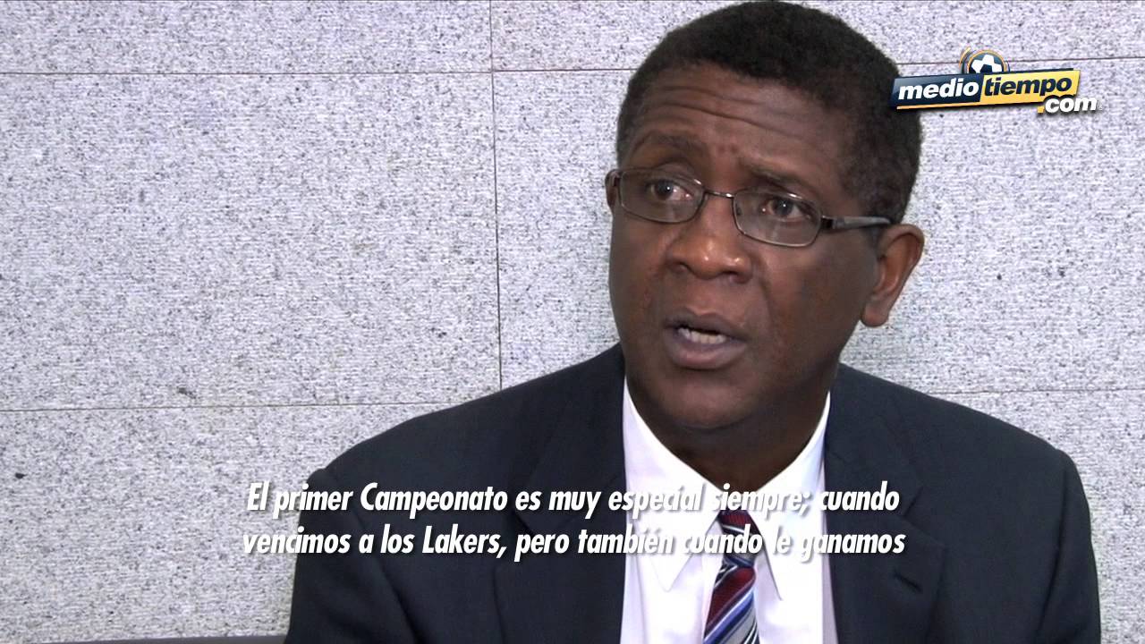 Jordan es similar a LeBron o Kobe: Bill Cartwright - YouTube