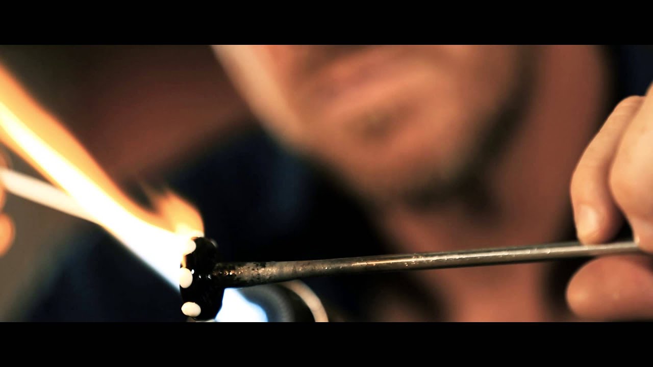 The Glass / Davide Penso - YouTube