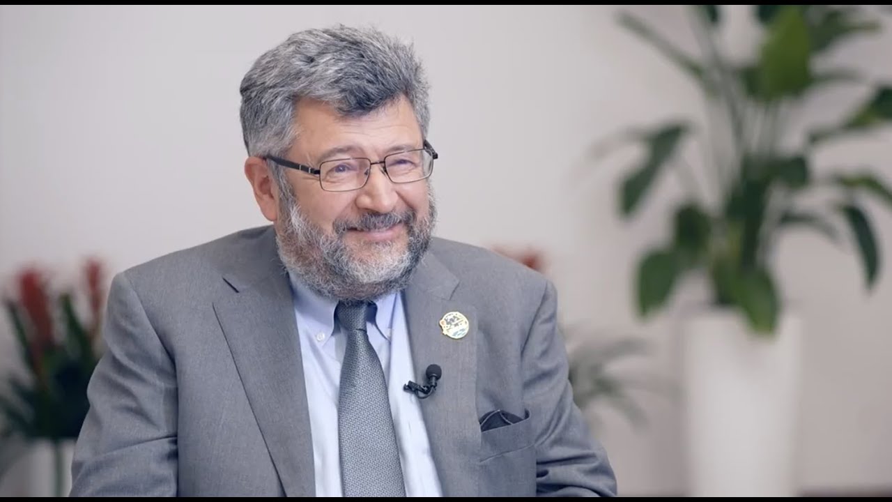 CGTN talks to Fields Medal winner Efim Zelmanov - YouTube