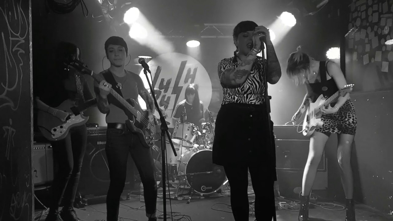 LUSH RUSH - Concert à l'international du 19/11/2019 - YouTube