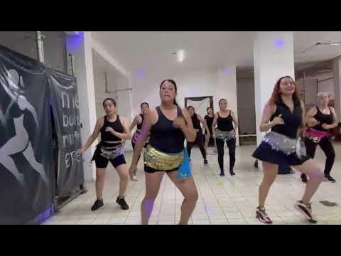 Coreografía Magalenha l Yeni Espinoza 💞 - YouTube