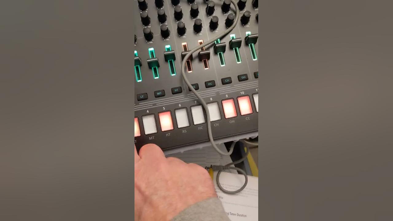 Arduino synth sync to drum machine (Roland TR-8S) trigger out! - YouTube