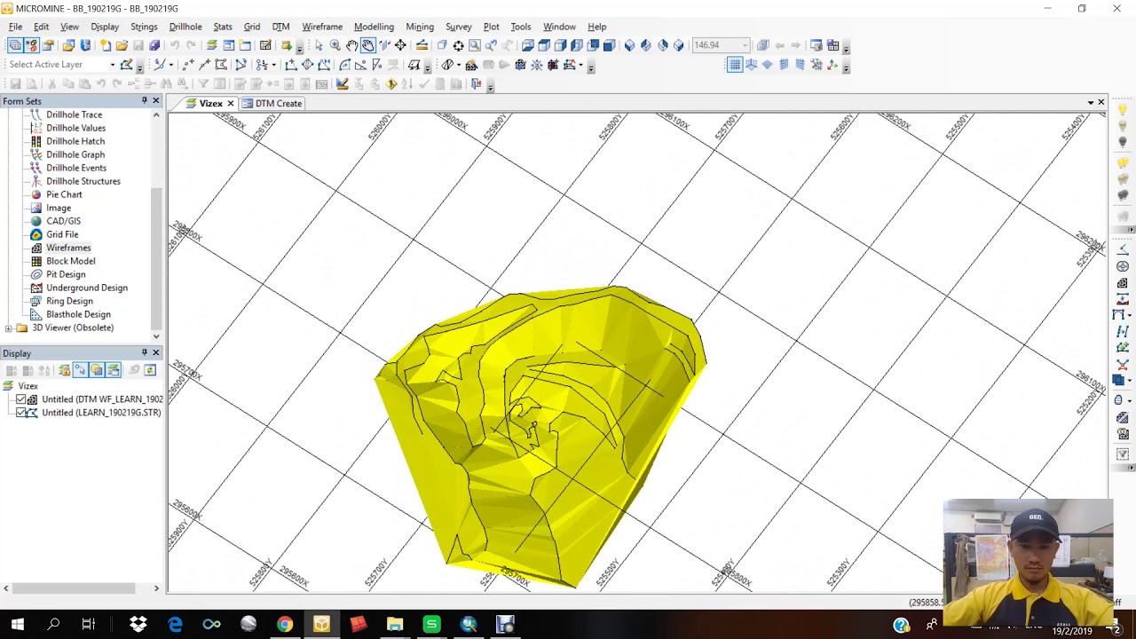 Micromine 11.0 - Generate Contour from Raw DXF Files - YouTube