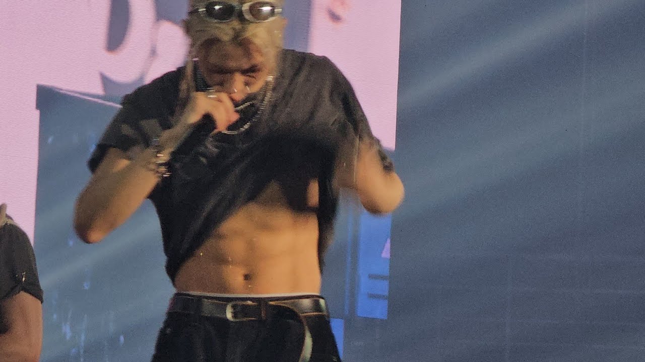 Star Lost Stray Kids Encore Ft Seungmin & Felix Abs Live DominATE Con ...