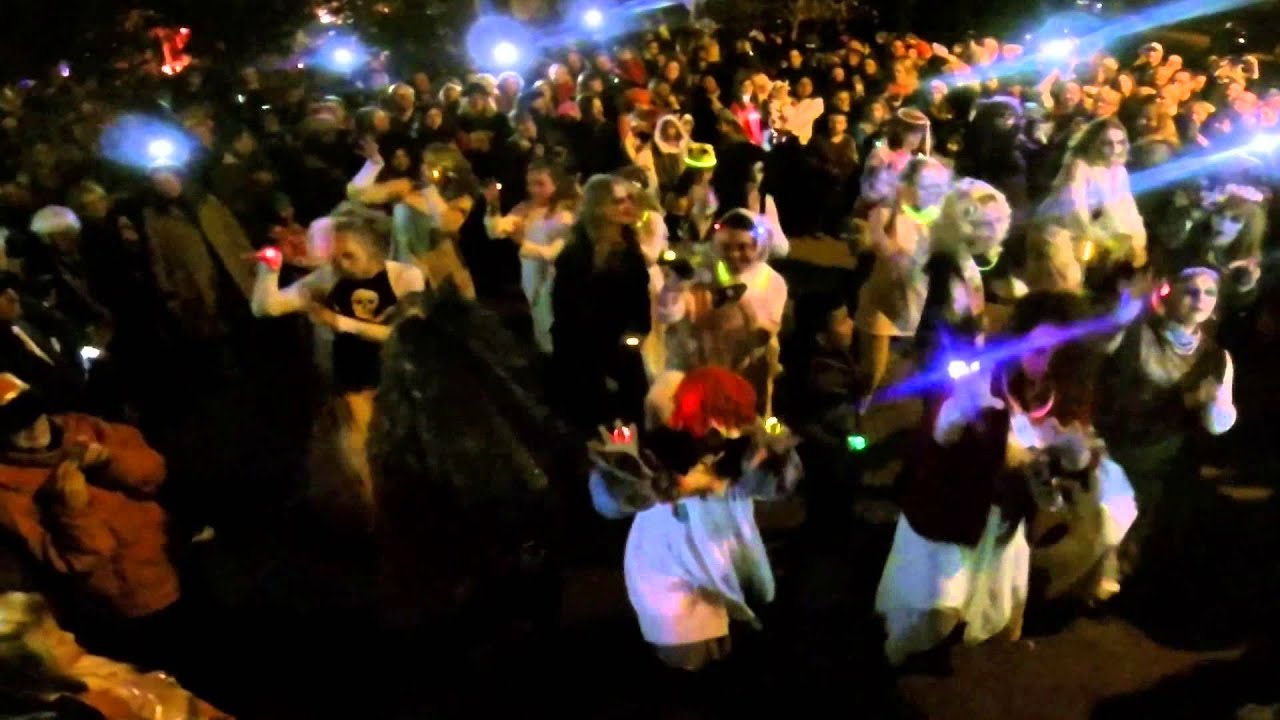 Lambertville Halloween Flash Mob 2014 - YouTube