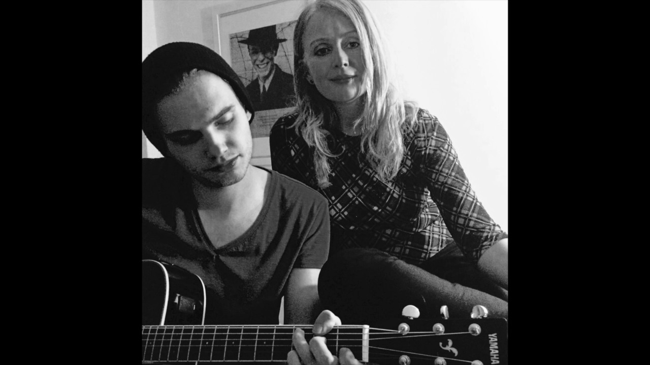 2BOWIE - Under Pressure (Queen & David Bowie Cover)
