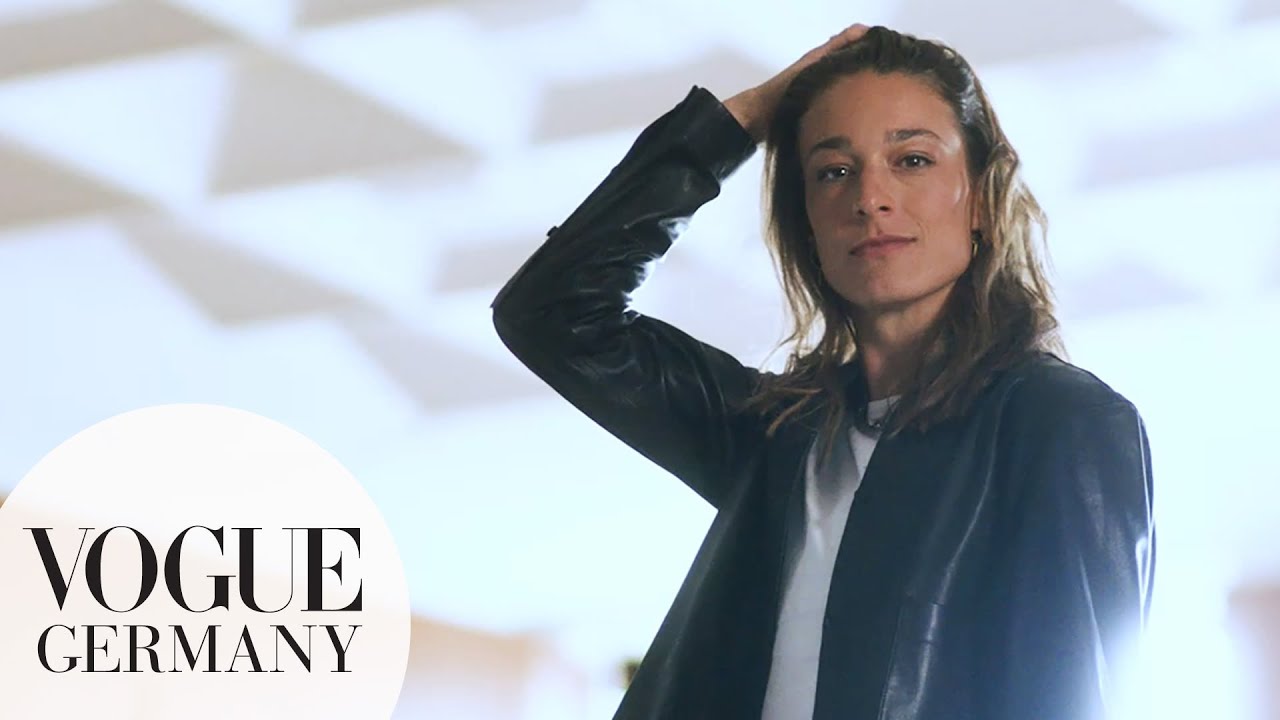 FELICITAS RAUCH über Rollenbilder & Erwartungsdruck | Aus dem ...