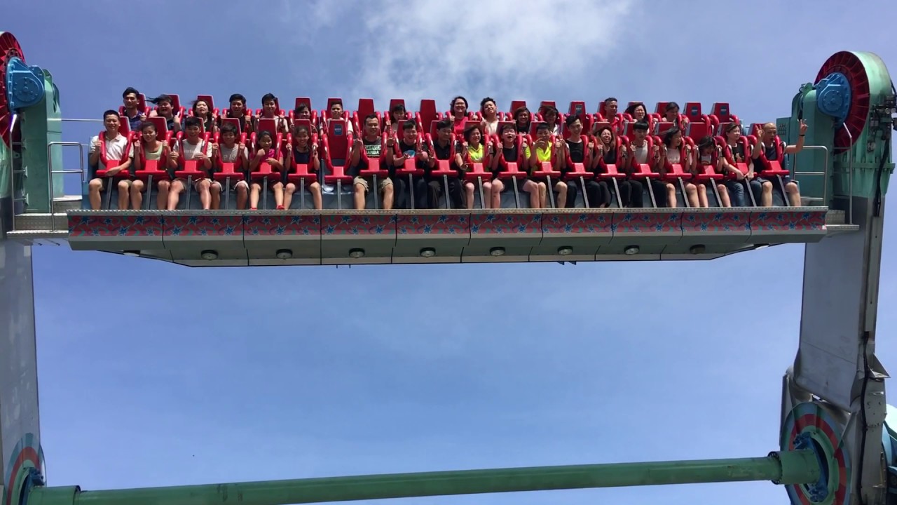 Galactic Spin - Lihpao Land Taichung Taiwan - YouTube