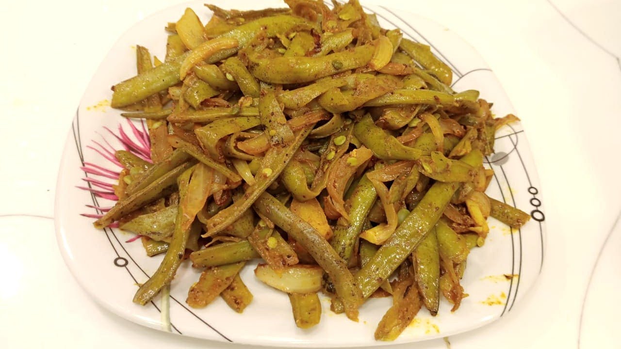 Gawar Phali Ki Sabji | Cluster Beans Recipe | Dahi waali Gawar Fali Ki ...