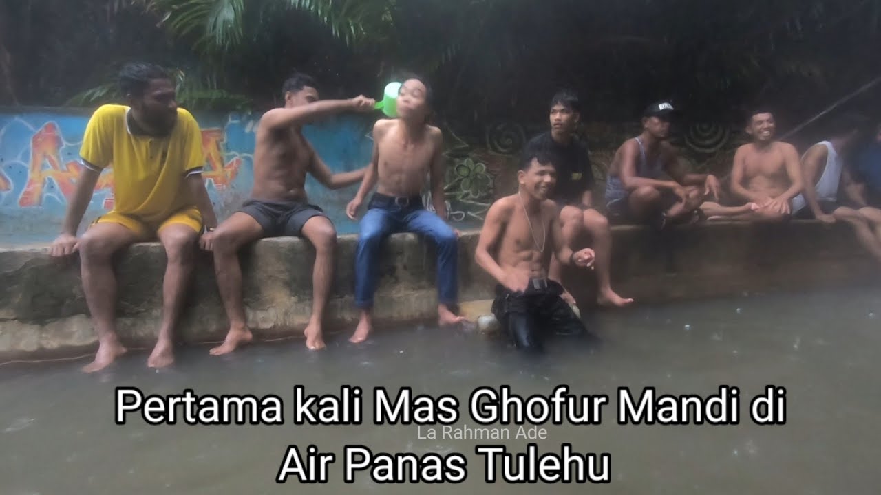 Tempat Permandian Air Panas Di Desa Tulehu. Mantap dan menyegarkan ...