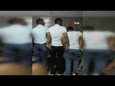 Esenyurt'da maskesiz mesafesiz halay