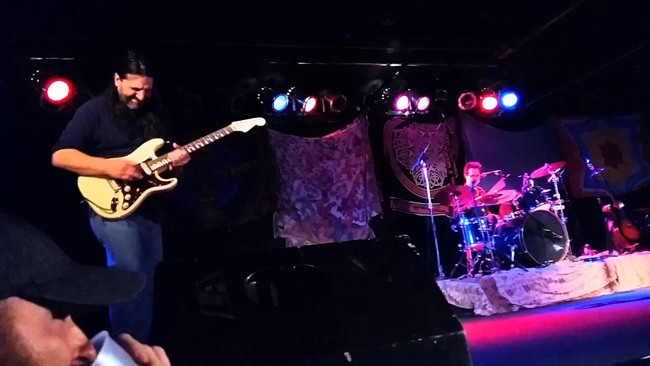 The Why Store 8 Second Saloon 4 29 16 - YouTube
