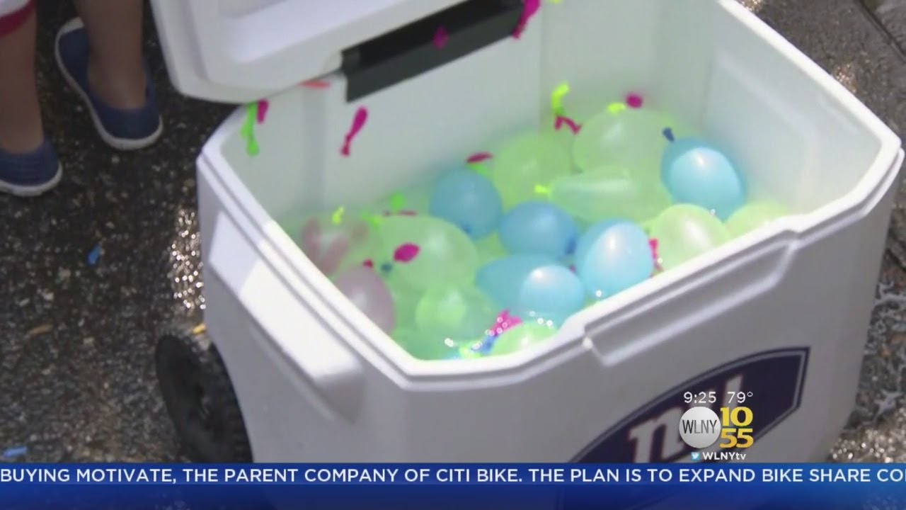 Fourth Of July Water Balloon Fight - YouTube