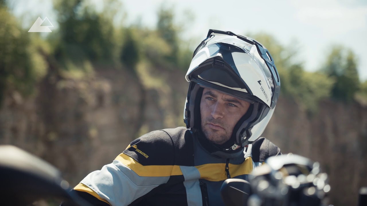 (EN) Touratech Aventuro Traveller | The Adventure Flip-Up Helmet - YouTube