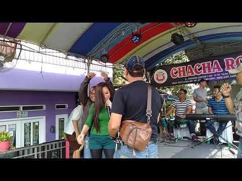 BEKAS PACAR CHACHA ROMEO VANES RONALD WARAKAS