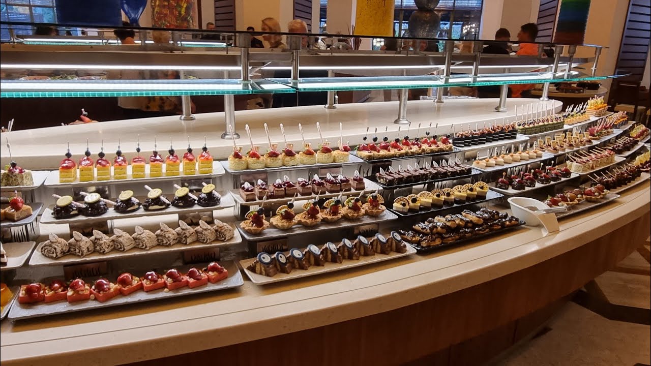 Dessert Dinner Arum Barut Collection April 2022 - YouTube