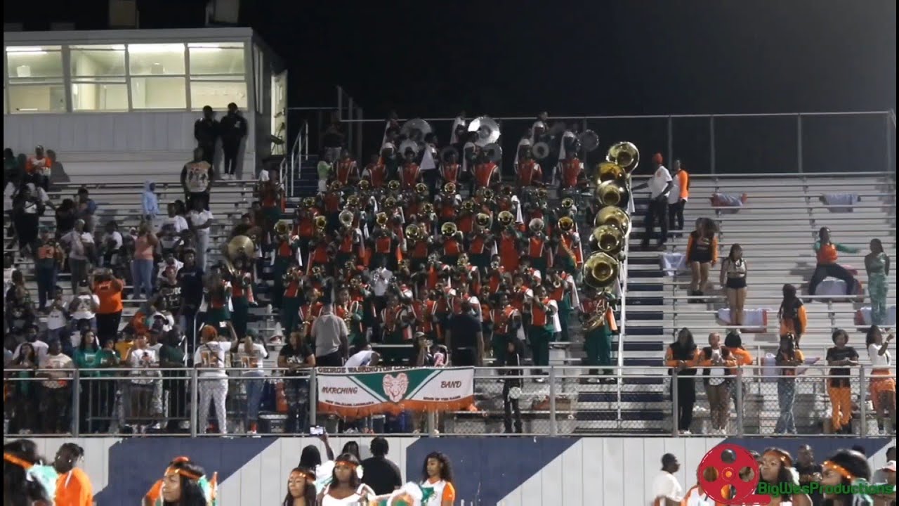 Abramson Sci Academy Band vs G.W.Carver Band [5th Quarter Battle Lights ...