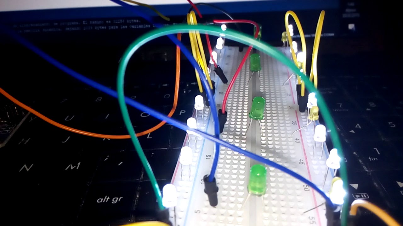 Arduino landing lights airport basic project - YouTube