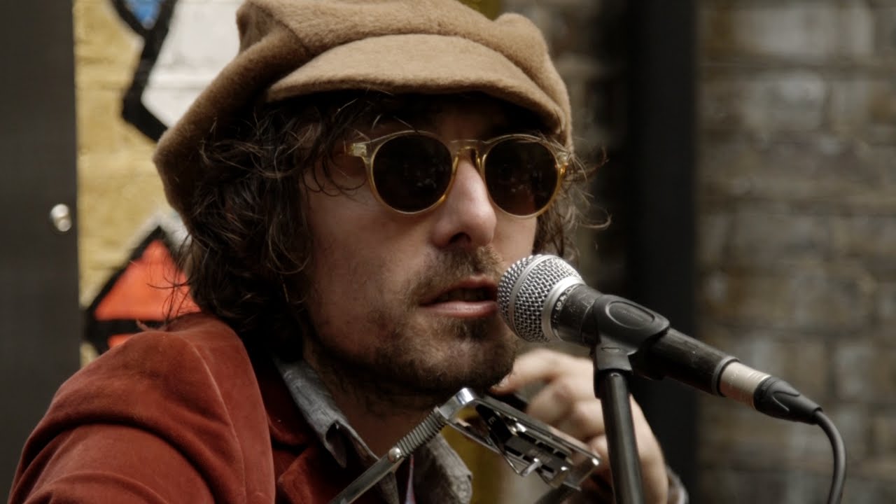 Robert James Selby (Amwell Garden Jam) - YouTube