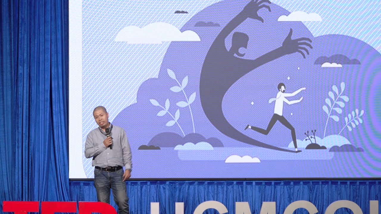 The nature of peer pressure | Bach Pham | TEDxHCMCOU - YouTube